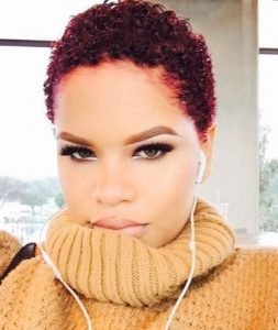 20 Voguish Natural Hairstyles