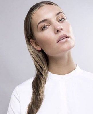 15 Stylish Wet Hairstyles